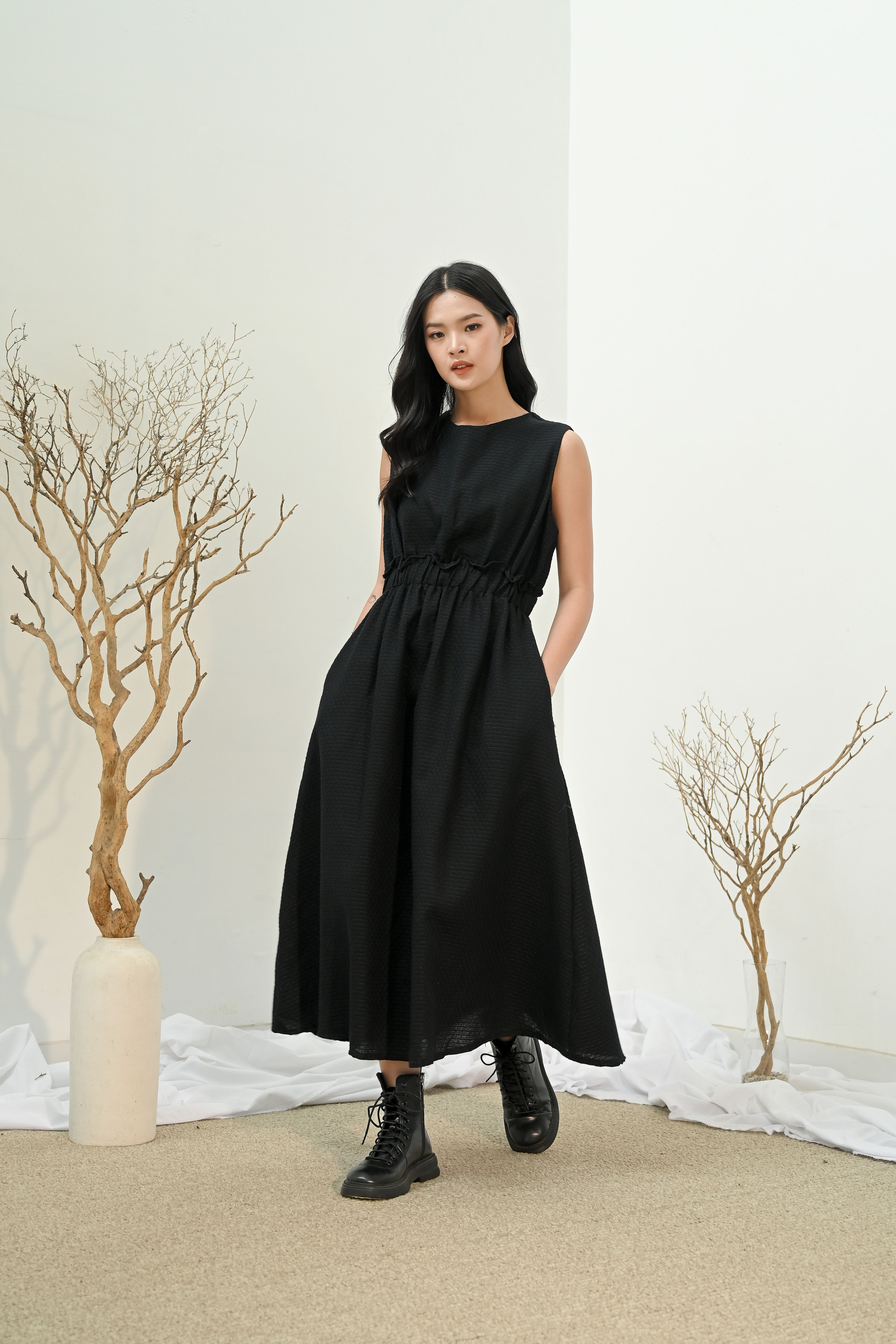 Harlow Hug Waist Midi Dress - Origin Fashion